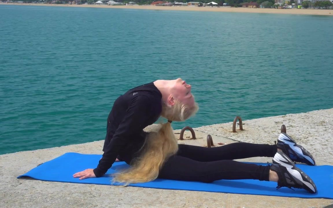 How to become Flexible in Back • Stretching routine for intermediate ...