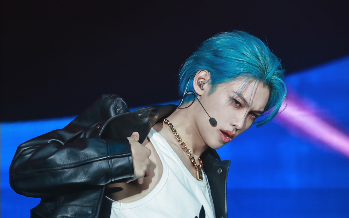 Felix Super Bowl初舞台4K直拍 7.21 Lollapalooza巴黎-BerEveland-美女直拍-哔哩哔哩视频