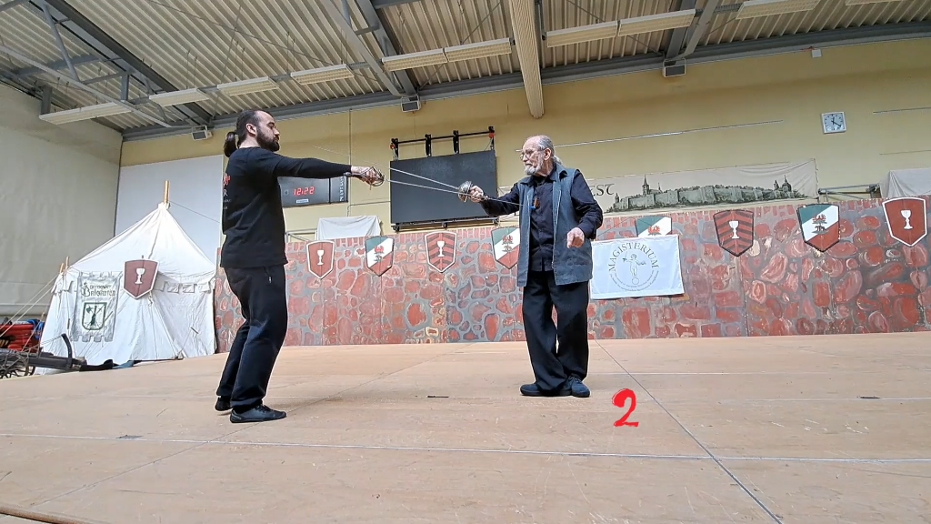 Peter Koza 爷爷教西班牙迅捷剑 - 视频下载 Video Downloader