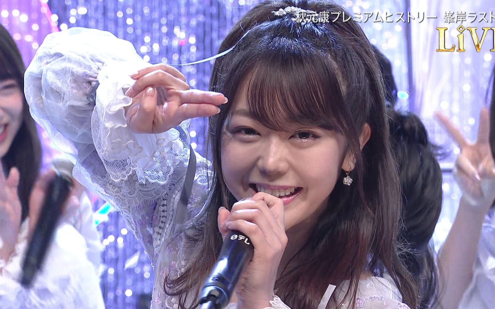 AKB48 - Heavy Rotation + 失恋、ありがとう (20.03.25.Premium Music 2020)_哔哩哔哩 (゜ ...