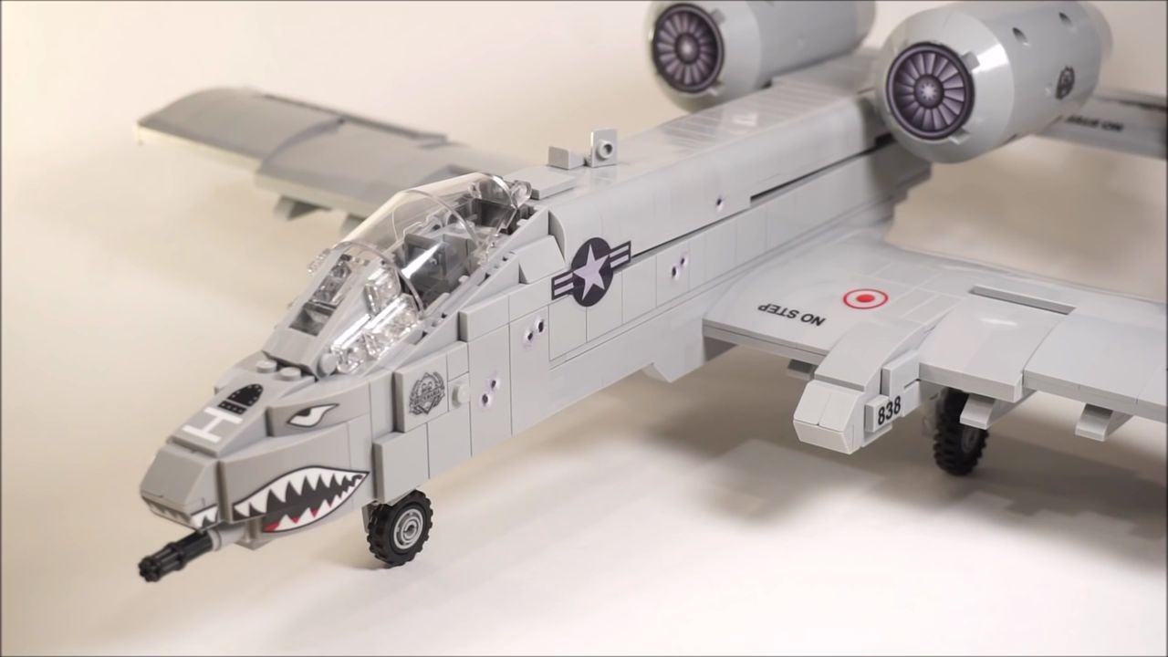 【Brickmania】Brickmania A-10 Warthog Review!_哔哩哔哩_bilibili