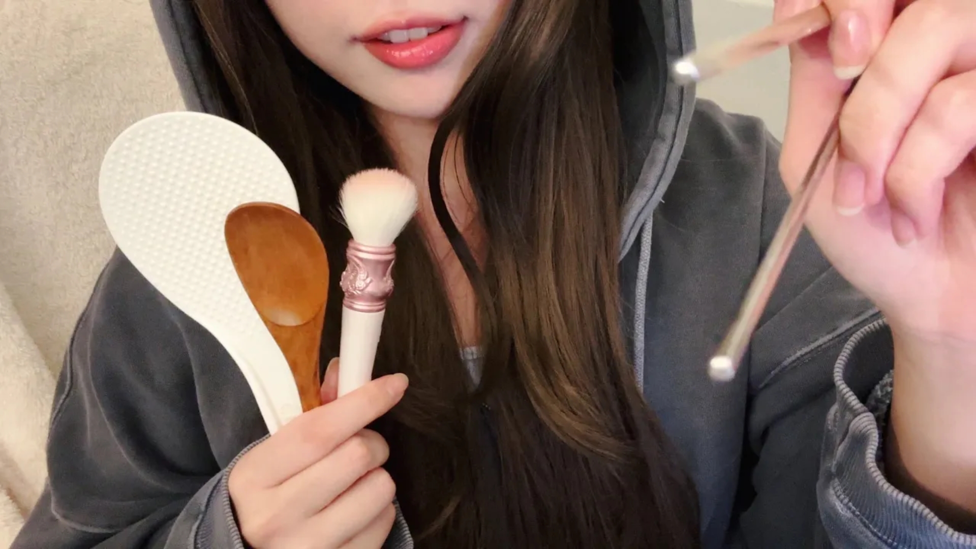 ASMR Slyn视觉触发器爱好者👀（让我吃，清洁，消除你的负面能量-selected助眠分享-selected助眠分享-哔哩哔哩视频