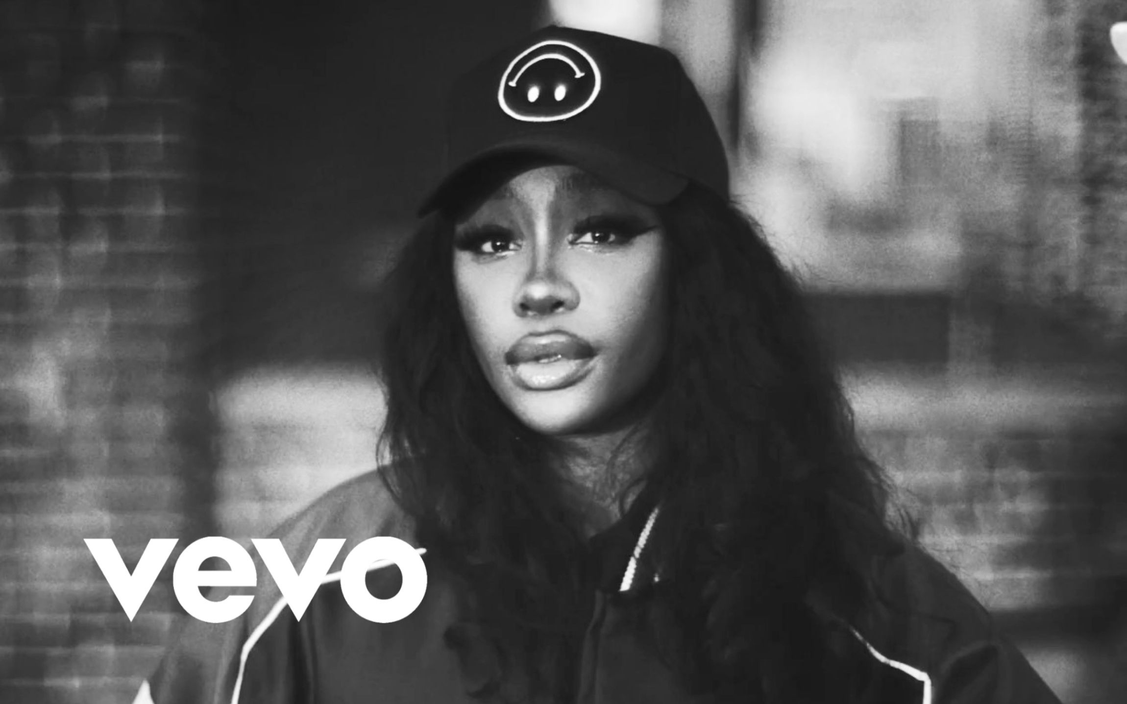 【Apple Music/动态封面】SZA《SOS》