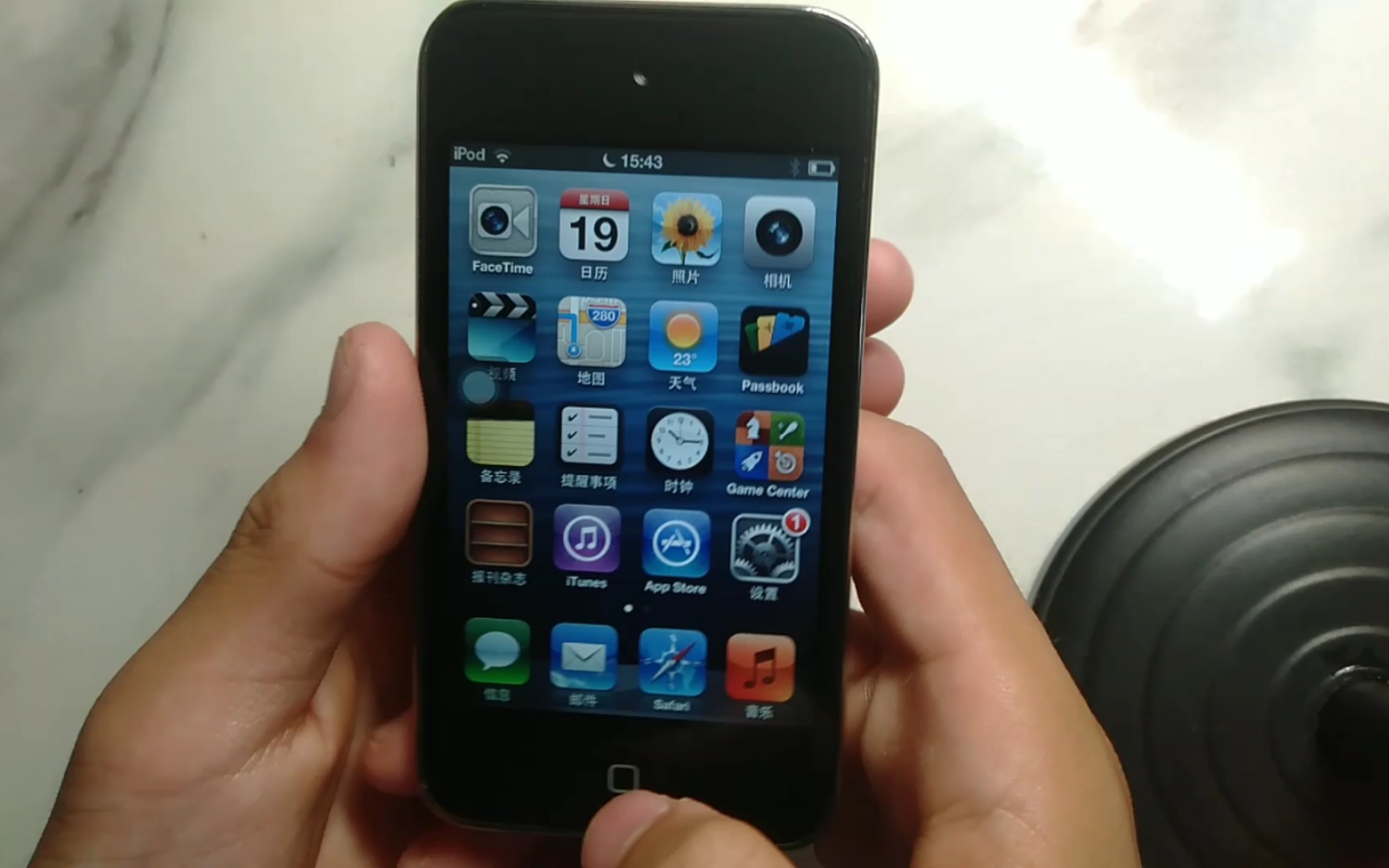 iPodtouch4，真的非常棒，2021年了Ipod touch4还能干什么呢？_哔哩哔哩_bilibili