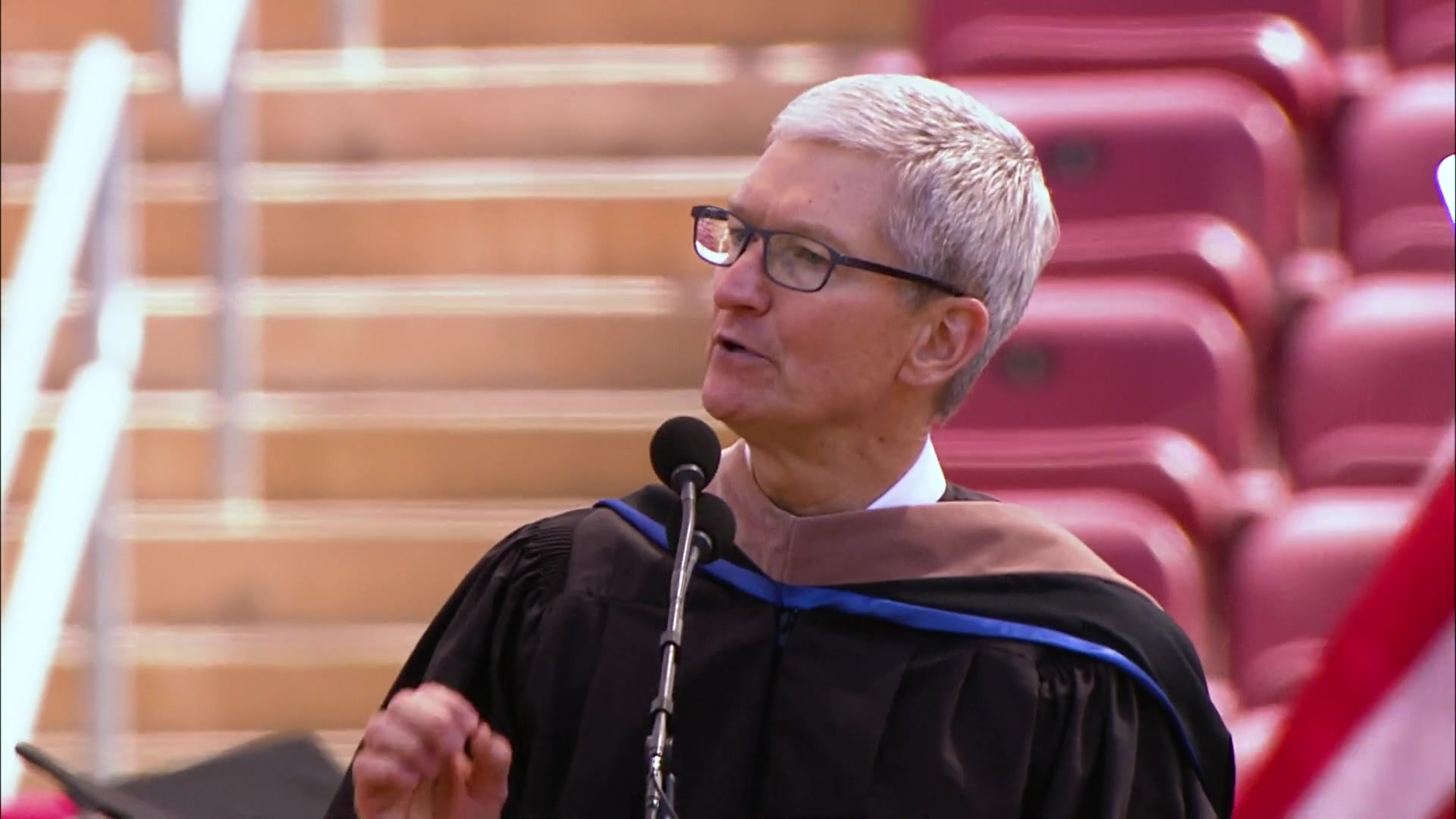 Tim Cook在2019年斯坦福大学毕业典礼上的演讲_哔哩哔哩_bilibili