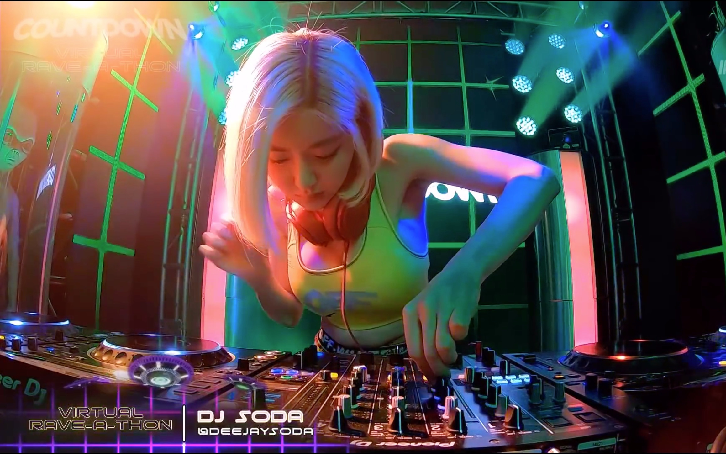 【美女DJ SODA】Countdown Virtual Rave 云蹦迪 INSOMNIAC_哔哩哔哩_bilibili