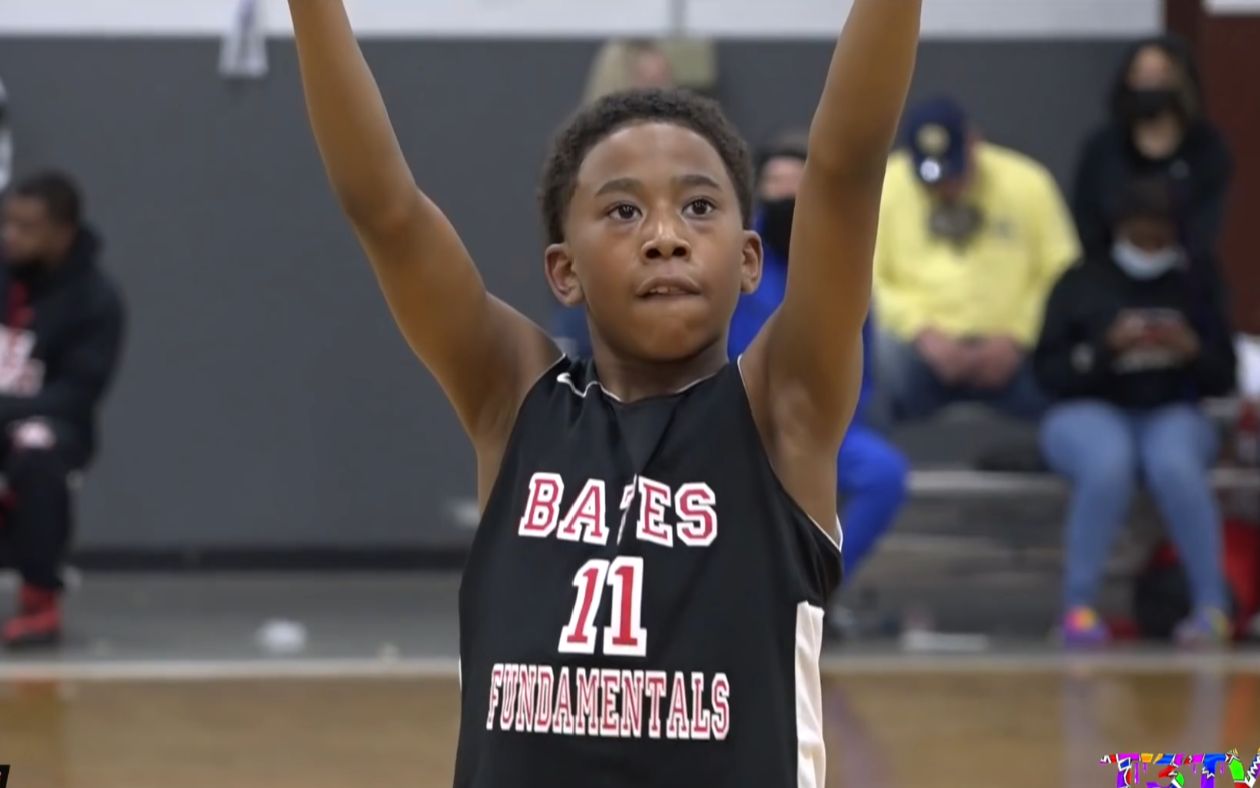 不出意外20年后NBA里有他！四年级Braylan Davis喜欢唱，跳，rap，还有篮球_哔哩哔哩_bilibili