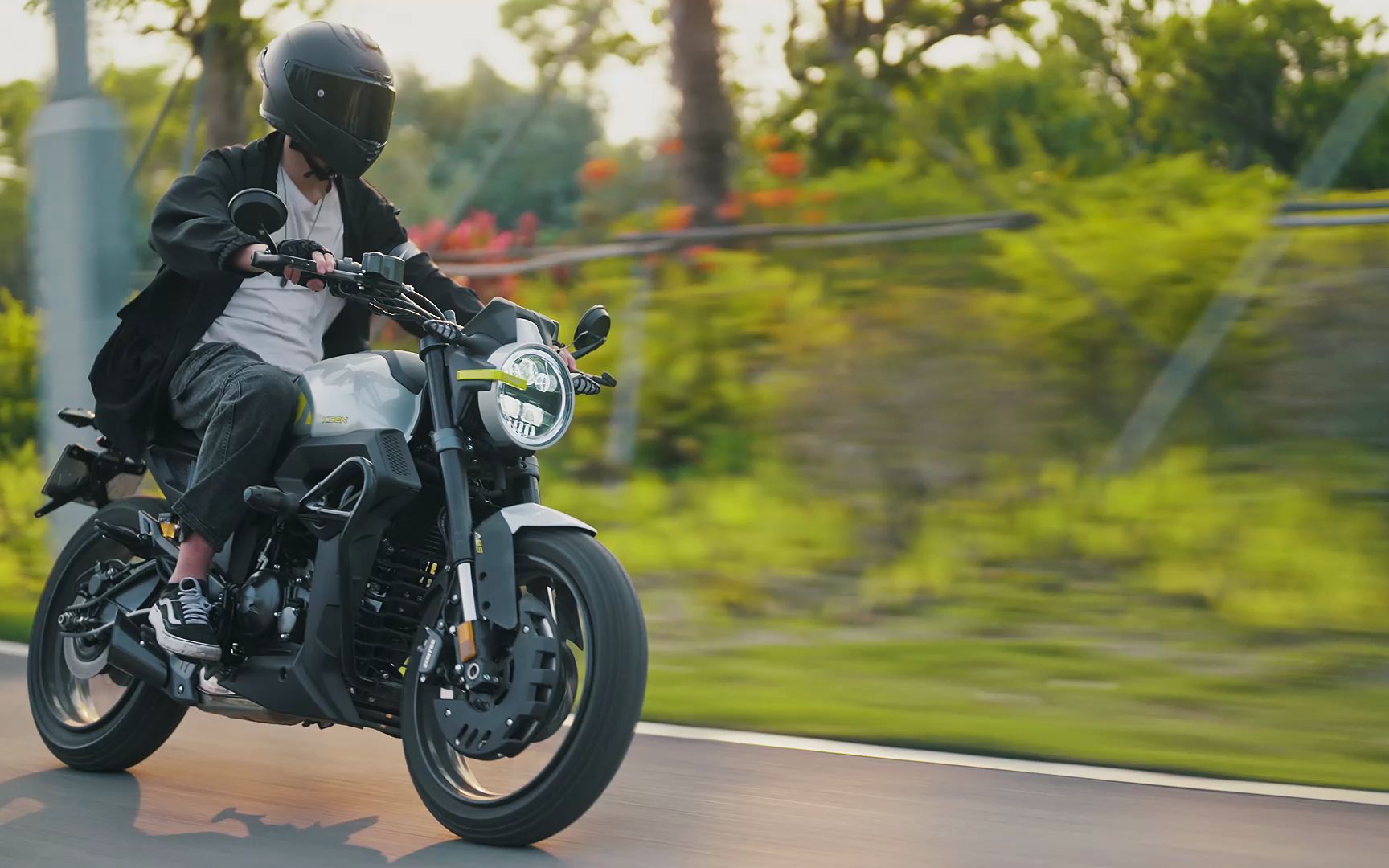 与热爱平等交易，同喧嚣保持距离——GK150_哔哩哔哩_bilibili