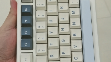 RKS75机械键盘，下灯位，RGB灯光，单键开槽，蓝牙无线2.4G有线三模，金属名牌，金属旋钮，GASKET结构，显示屏，多版本可选，TM：吉 ...