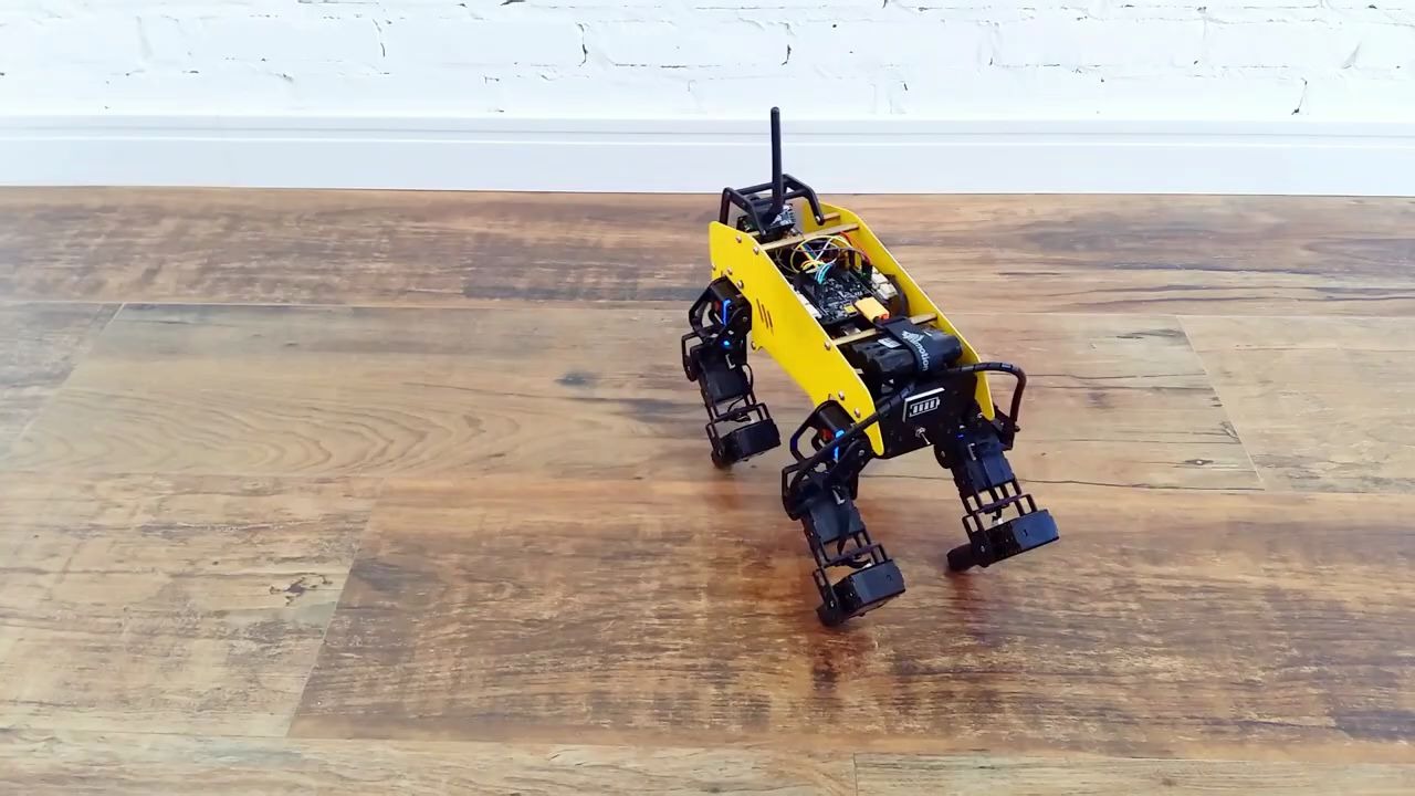 DIY quadruped robot based on Arduino and LSS- improved gait_哔哩哔哩_bilibili