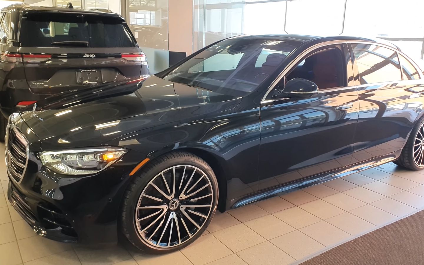 奔驰 W223 S级 S580 4Matic 2022年款4S店测评(机翻字幕敬请谅解)_哔哩哔哩_bilibili