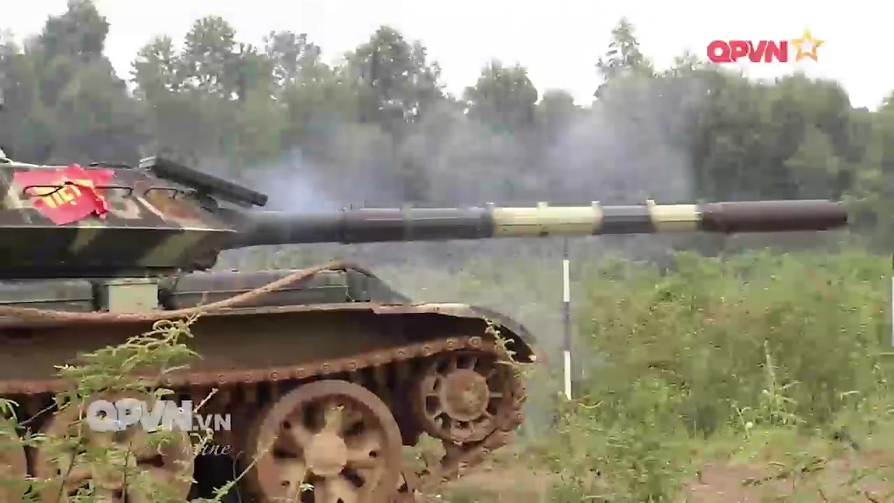 越南升级后的T-54M主战坦克闪亮登场_哔哩哔哩_bilibili