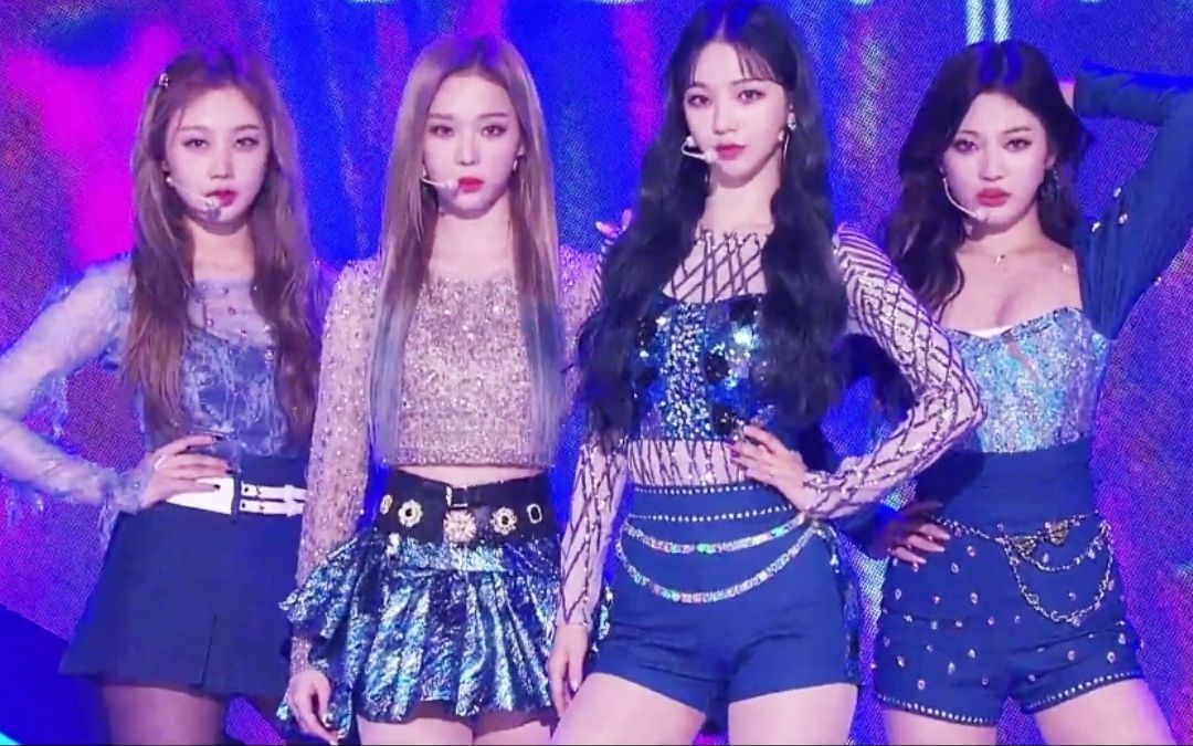 SM新女团aespa出道曲Black Mamba 201208打歌舞台_哔哩哔哩_bilibili
