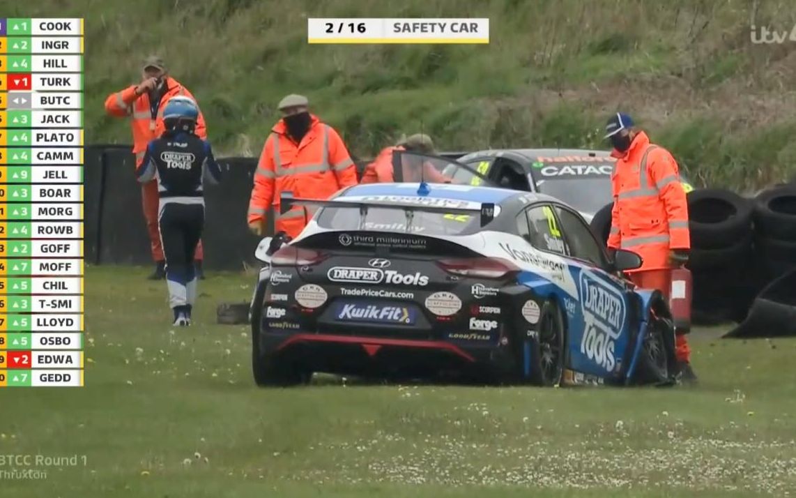 BTCC 2021 第一站 斯拉克斯顿 第一回合 Start Crash_哔哩哔哩_bilibili