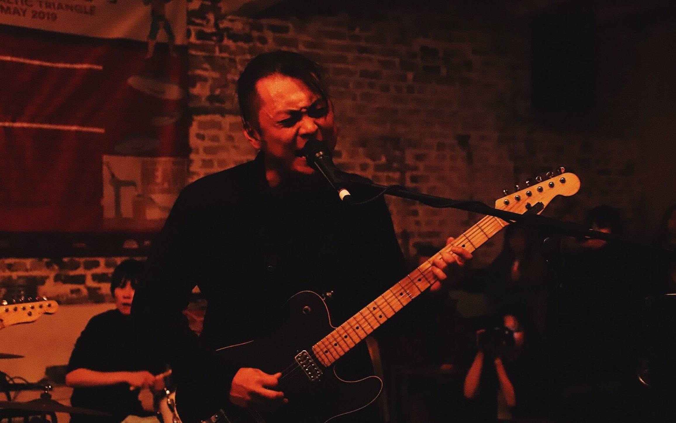 《Emily the ghost》利物浦Sound City 草东没有派对_哔哩哔哩_bilibili