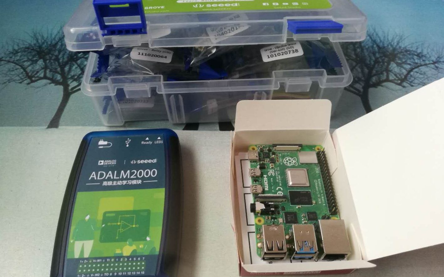 【开箱】ADALM2000-M2K、Raspberry Pi树莓派4B、Arduino开发套件开箱_哔哩哔哩_bilibili
