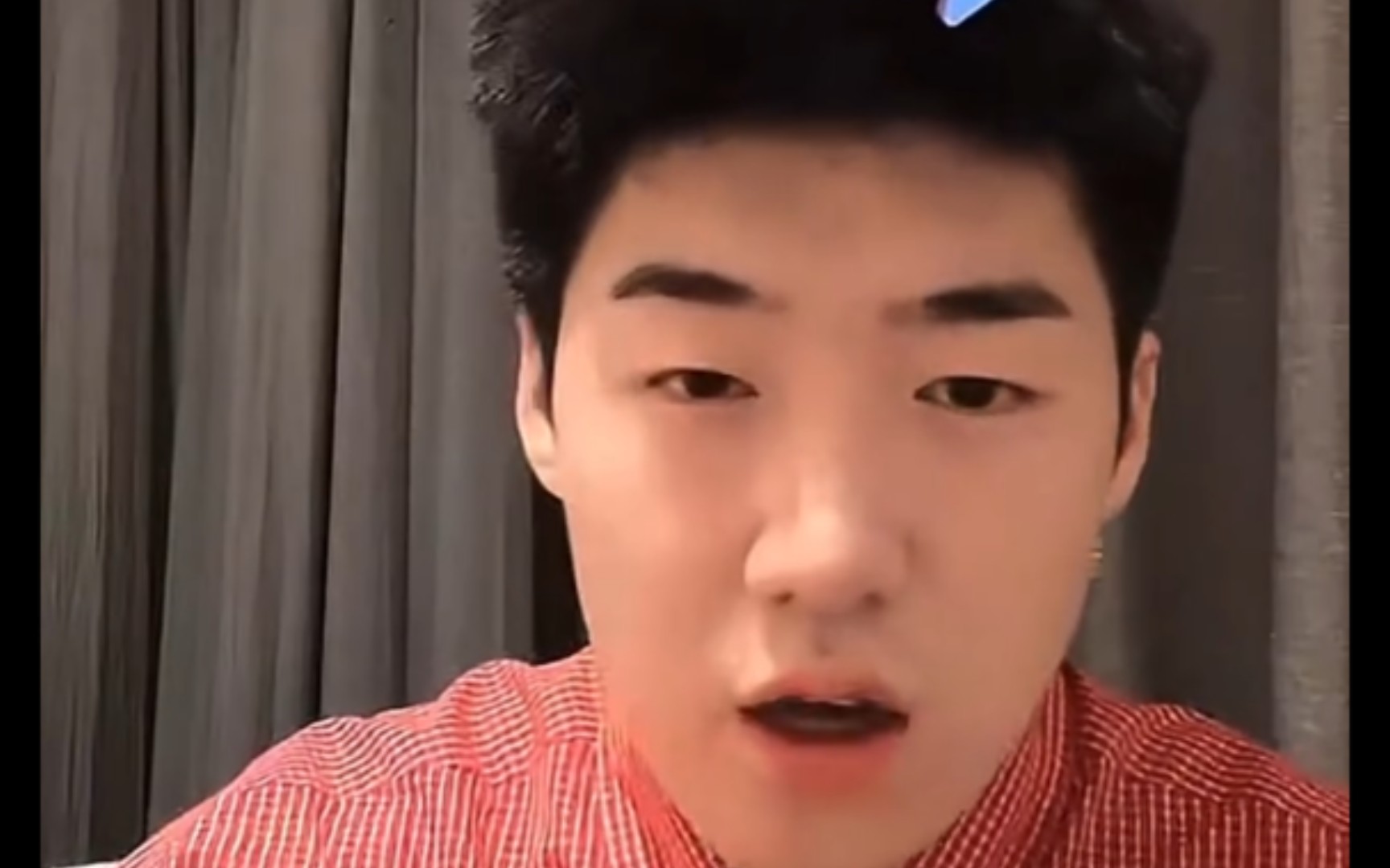 capper直播澄清了，说目前没谈恋爱，和方圆是朋友，是好朋友！_哔哩哔哩_bilibili