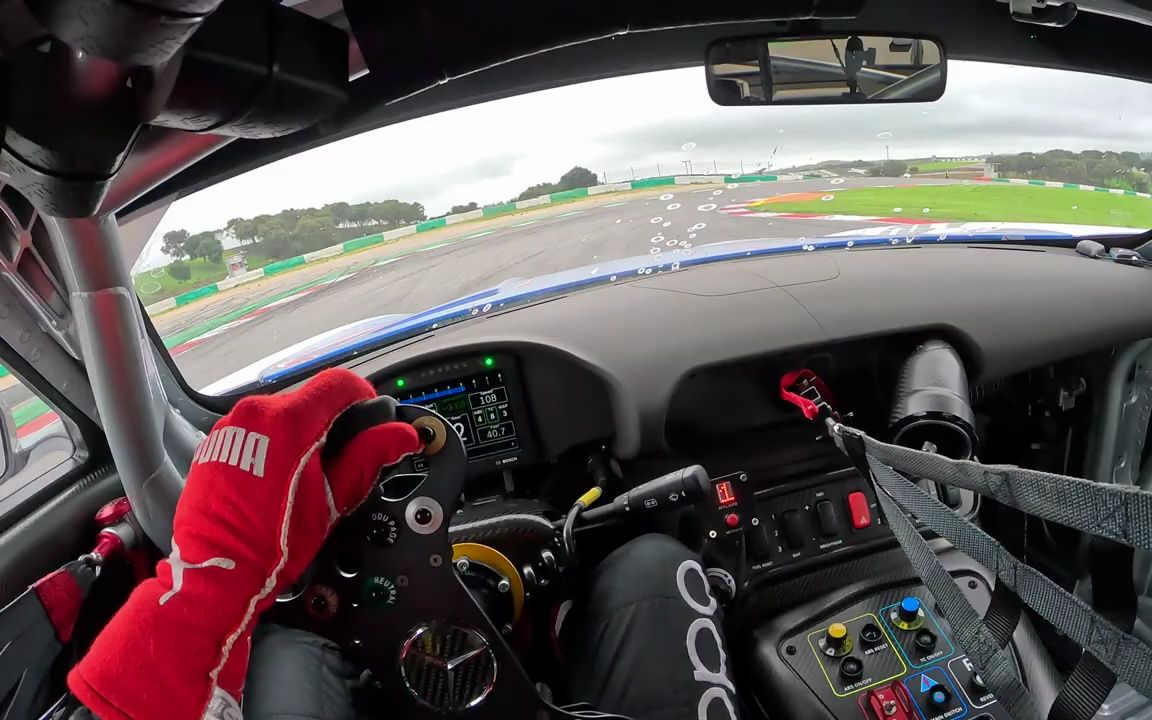 Aston Martin GT3 POV