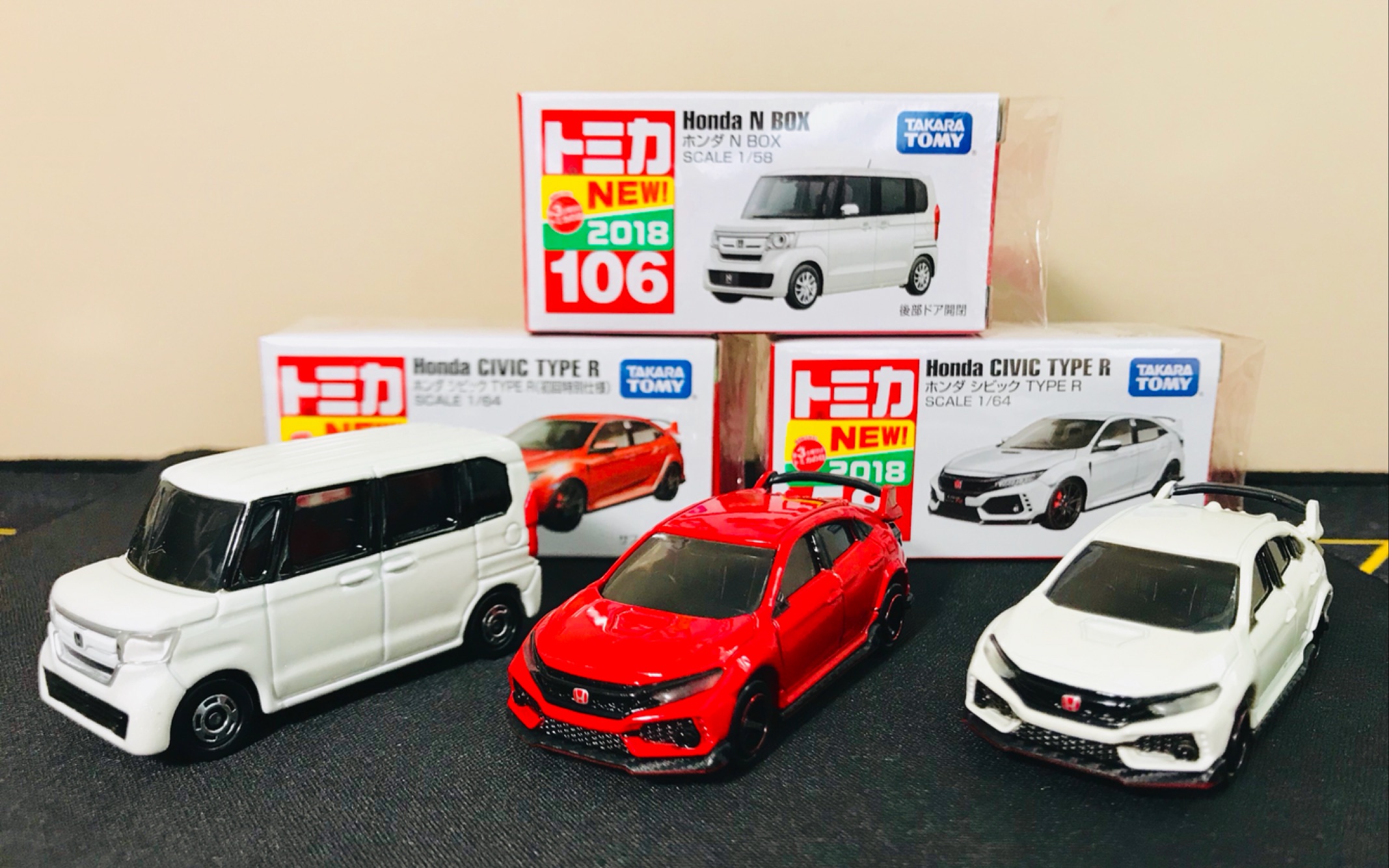 【tomica】多美卡TOMY 六月新车 本田TYPE R fk8 & N BOX 太惊艳了！！_哔哩哔哩_bilibili