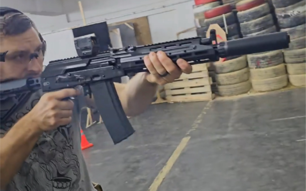 无畏契约丨瓦罗兰特 一键套用职业选手准星，内附准星大全网站！-小粉大叔-game-哔哩哔哩视频