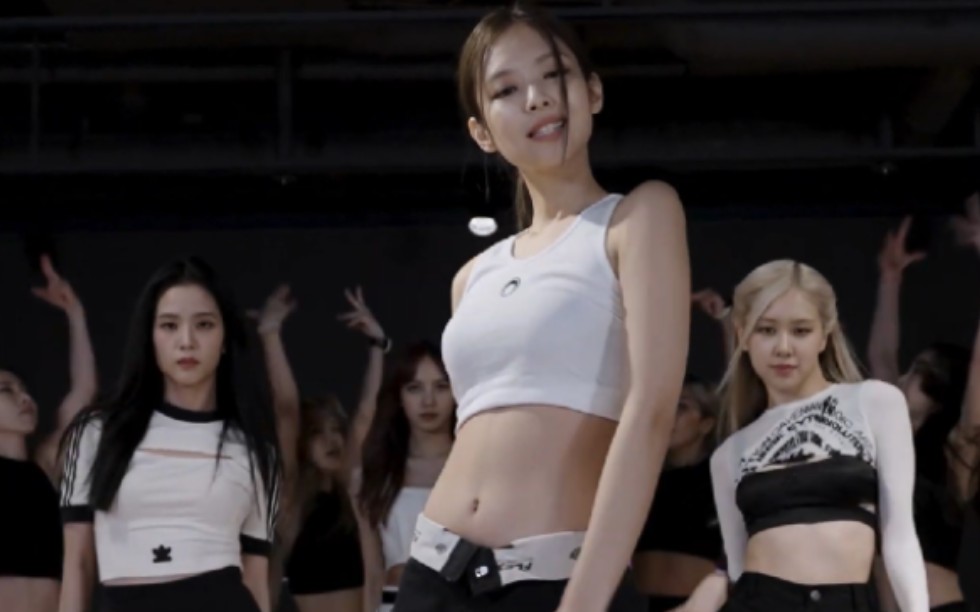 220824 BLACKPINK - ‘Pink Venom’ DANCE PRACTICE VIDEO 练习室版_哔哩哔哩_bilibili
