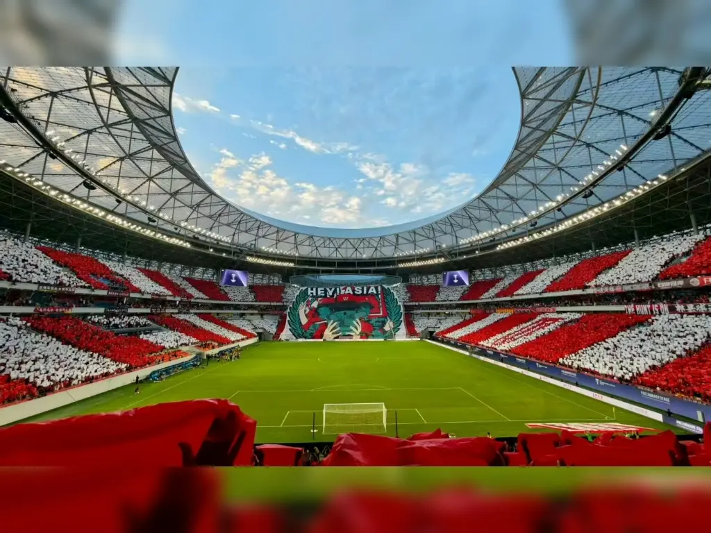 今天有没有被我蓉城tifo震撼到，我们也是出了力的，亚洲，我们来了_哔哩哔哩_bilibili