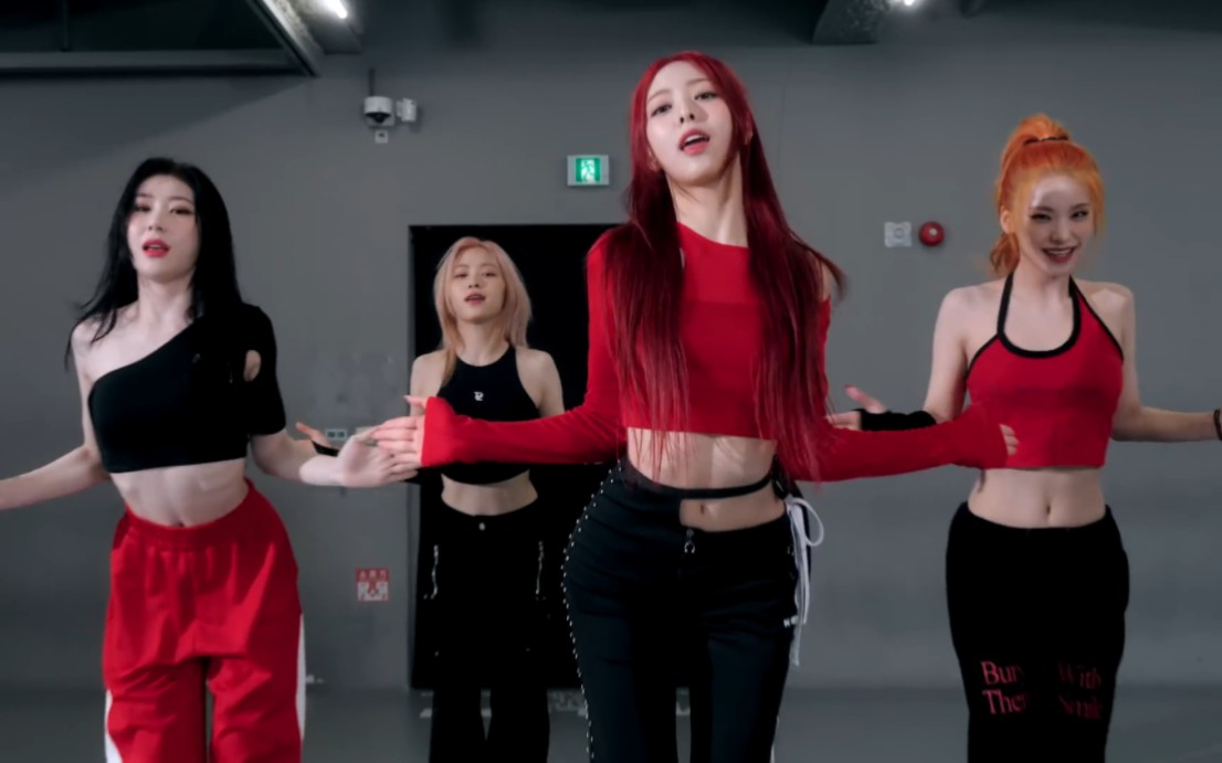 ITZY Mr. Vampire练习室公开-pcyxjy-pcyxjy-哔哩哔哩视频