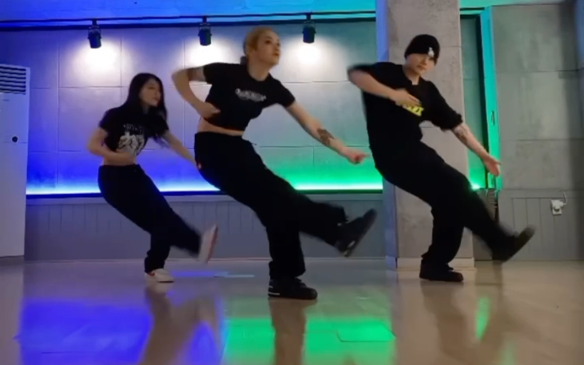 【girin】稳稳的帅姐姐怎么能不爱！_哔哩哔哩_bilibili