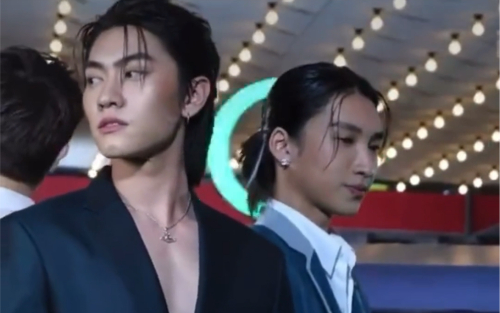 【BossNoeul】什么叫真正的宠爱还得看Boss和Noeul！！！