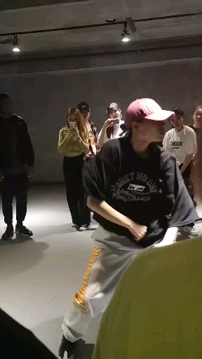 badalee 真的好帅啊！！！太高了 _哔哩哔哩_bilibili