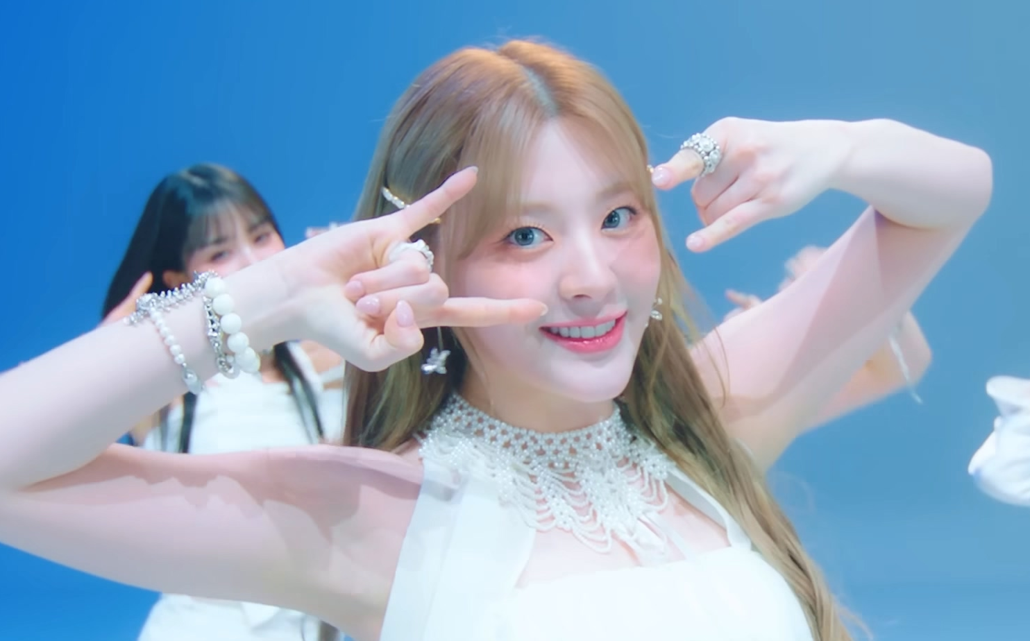 LE SSERAFIM 'Smart' Special Performance Video-鸡蛋嘤咂-舞蹈版-哔哩哔哩视频