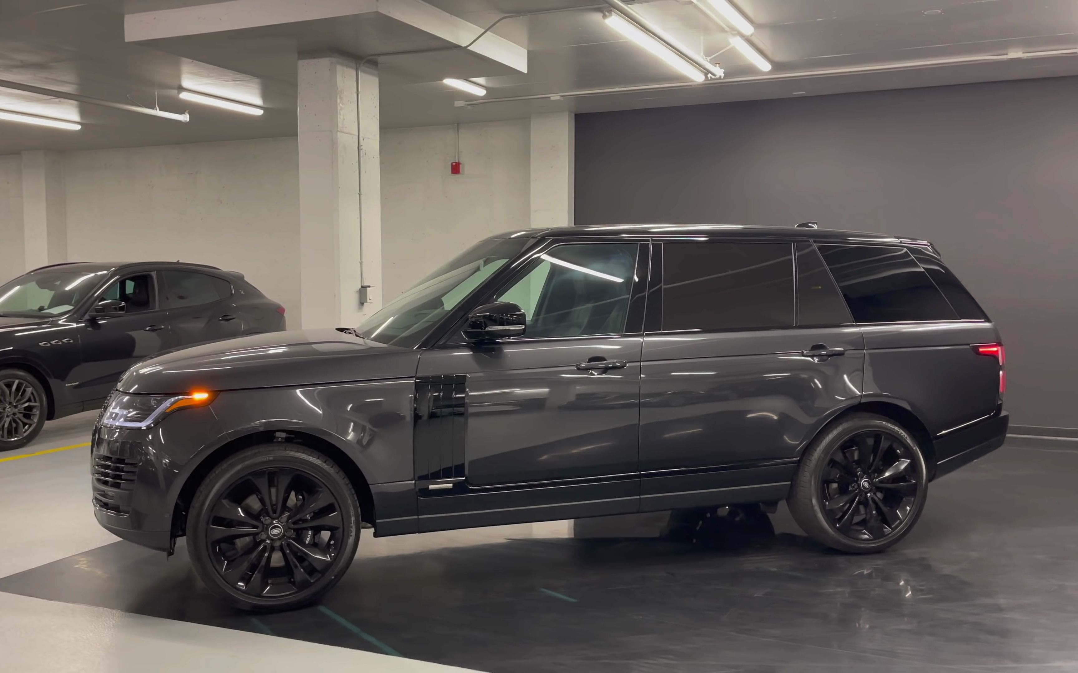 【4K】2022 Range Rover Autobiography Fifty Limited Edition - Walkaround_哔 ...