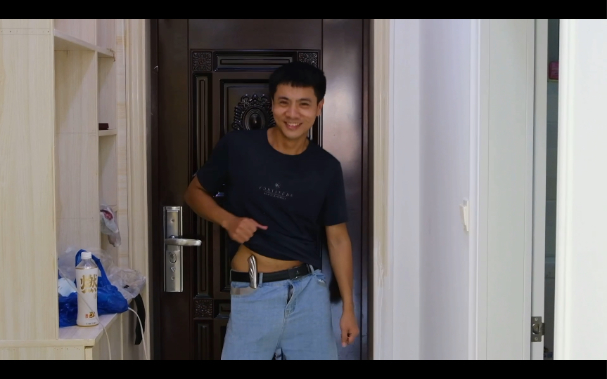 搞笑翻拍 Ngana Rindu_哔哩哔哩_bilibili