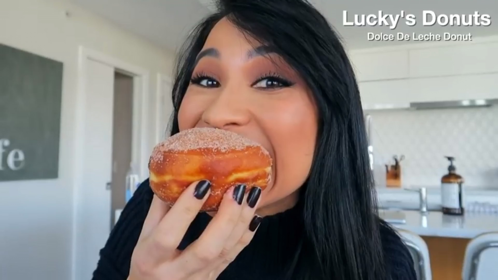 【美女博士Stephanie】cheat day20181125_哔哩哔哩 (゜-゜)つロ 干杯~-bilibili