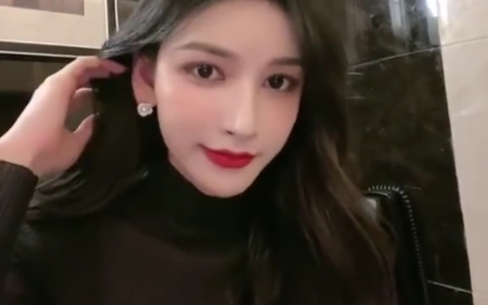 TS李智贤 现在已经是姐妹了