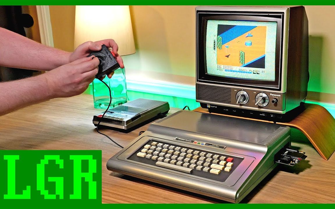 【LGR】TRS-80 彩色计算机: 1980年Radio Shack的399美元微机！_哔哩哔哩_bilibili