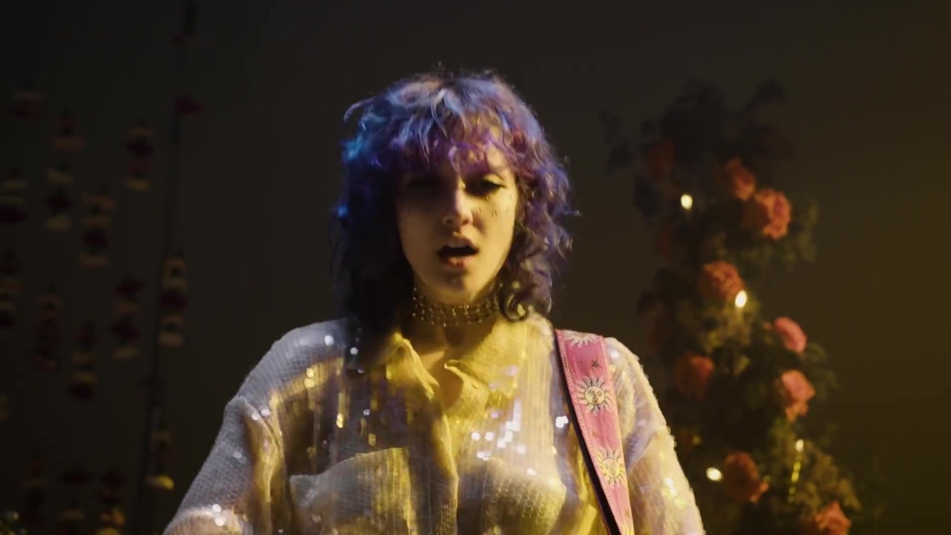 【双语字幕】Chloe Moriondo演奏现场GIRL ON TV_哔哩哔哩_bilibili