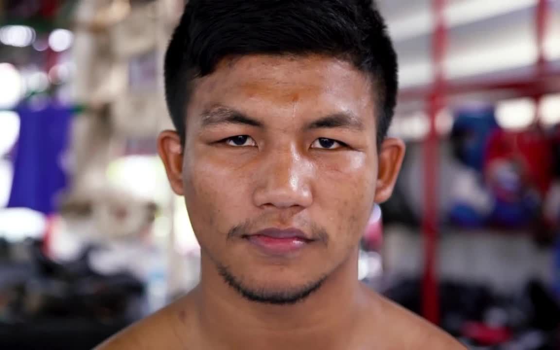 “铁人”罗唐的泰拳训练 Rodtang's INTENSE Muay Thai Training_哔哩哔哩_bilibili