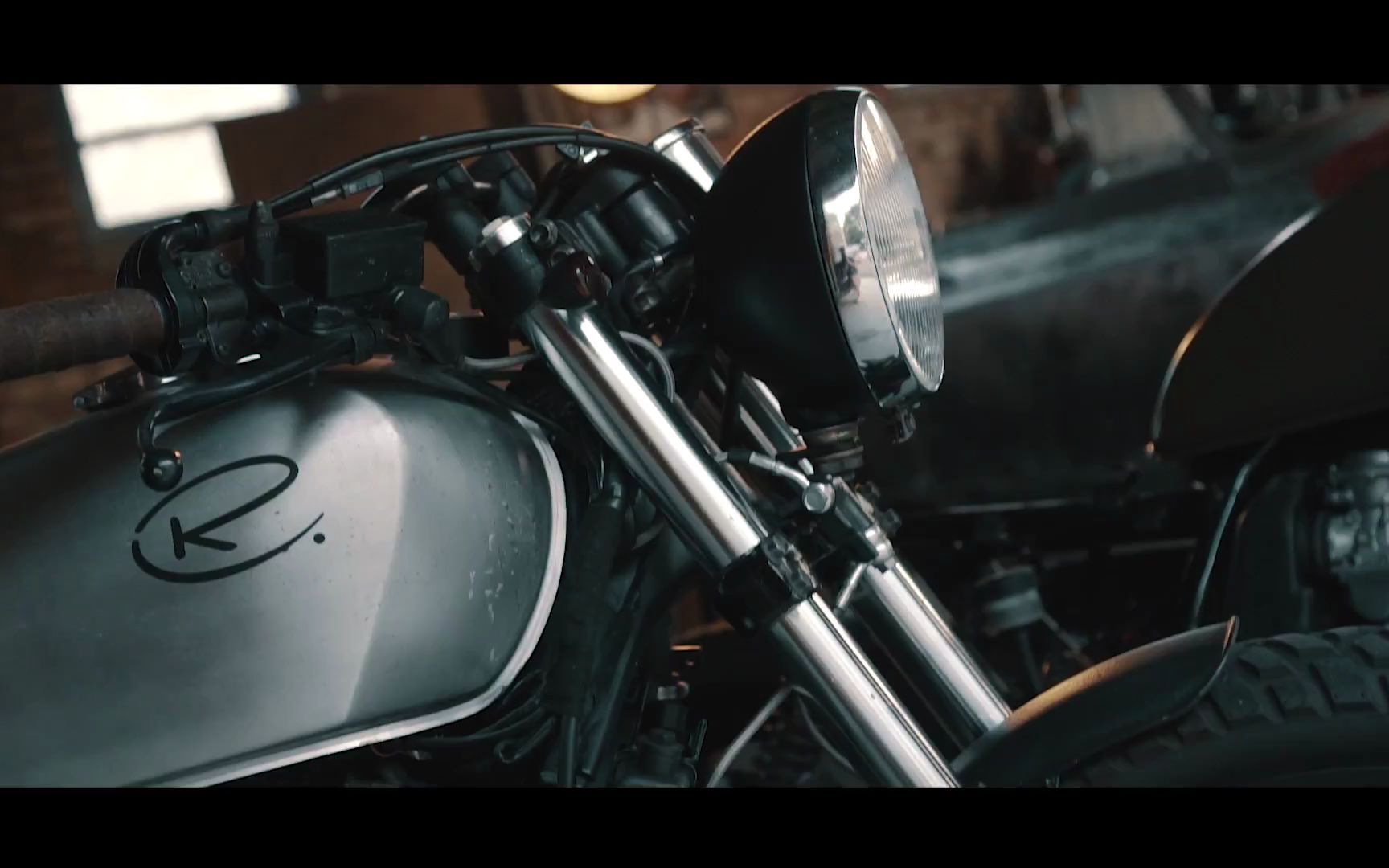 Cafe Racer a custom motorcycle film _Rick's Caferacer II 定制一台cafe racer ...