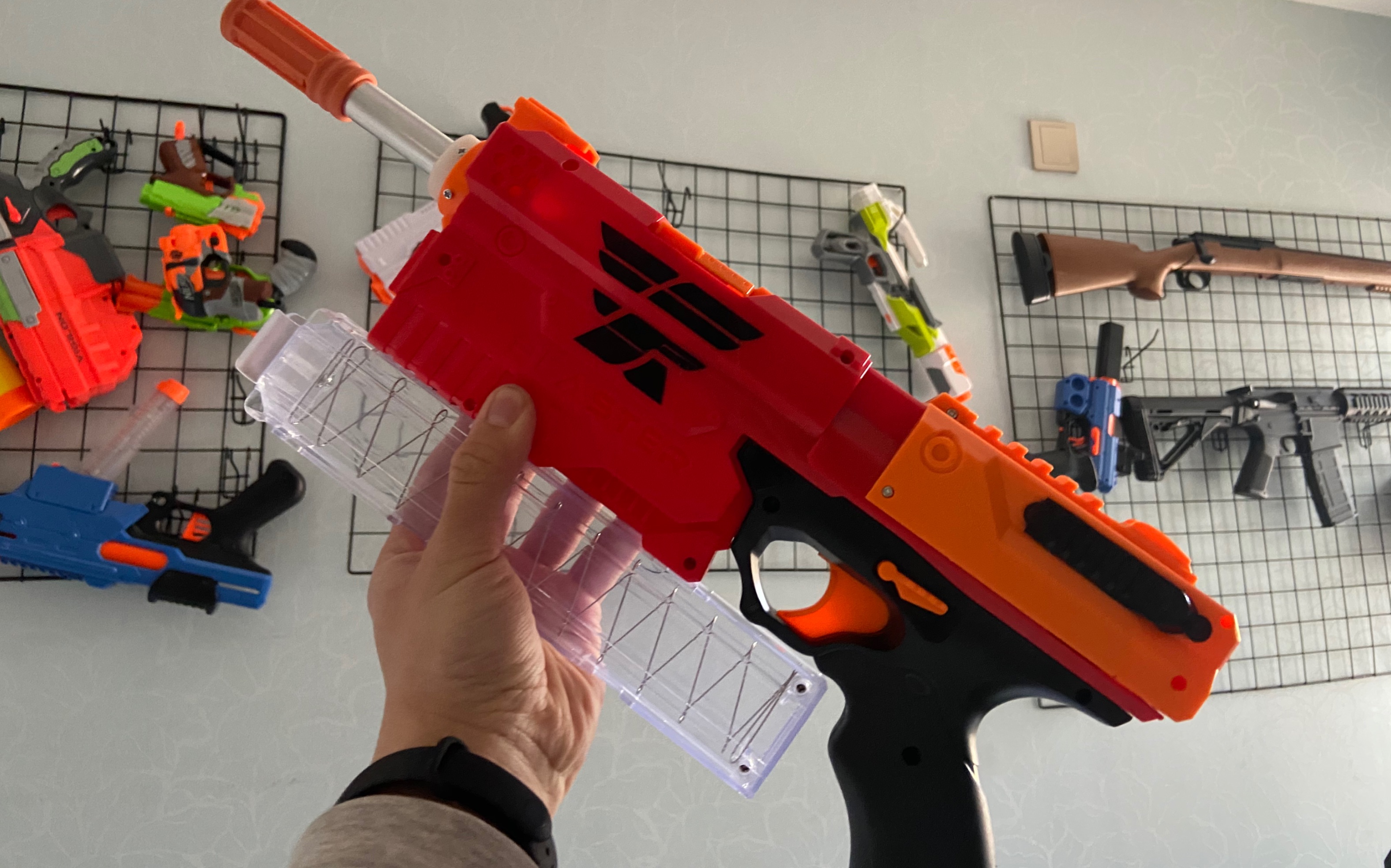 nerf国产五球改短弹发射器-兼容uzi龙爪弹夹配光固化硬线管【王叔叔的玩具屋】_哔哩哔哩_bilibili