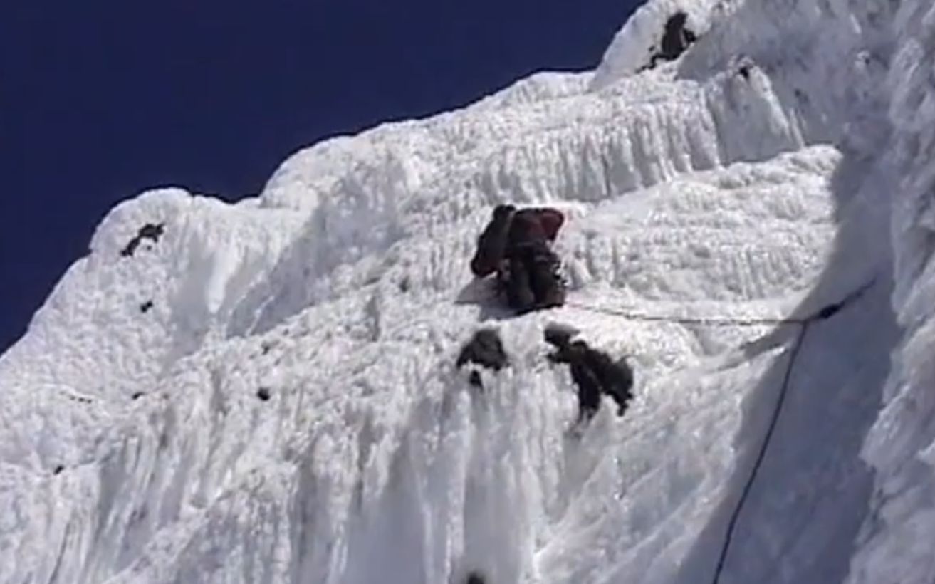 [登山] 2001 Mont Ross la montagne oubliée_哔哩哔哩_bilibili