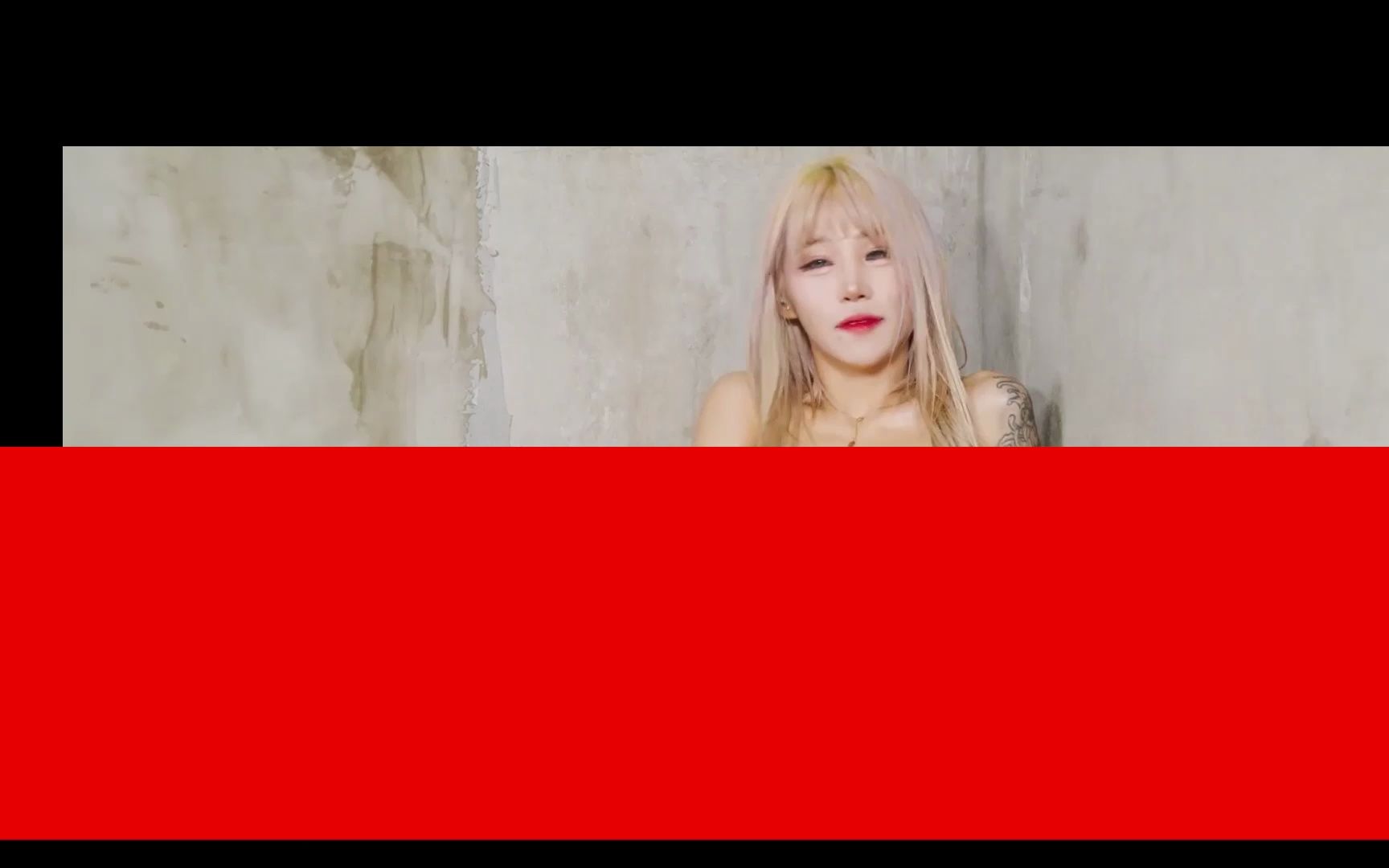 leezy韩国2代女团现在百万粉丝网红钢琴博主-李海仁-入驻大平台啦，完美身材+好手艺