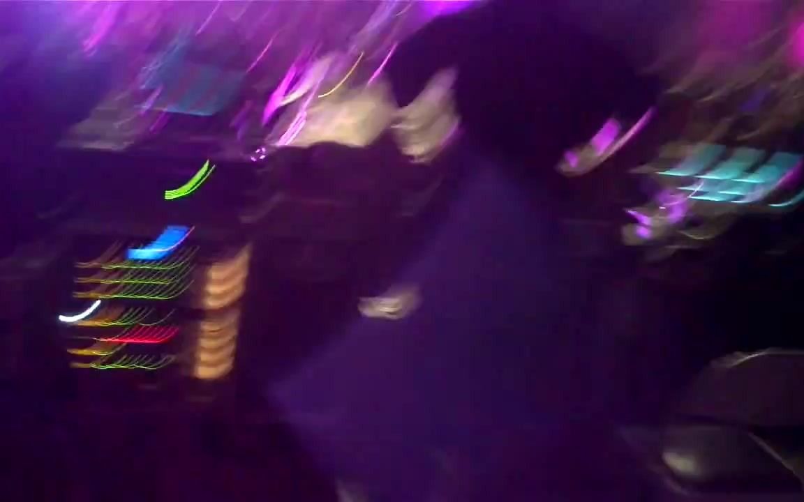 Avicii - Live @ Stage AE Live in PGH 2012 视频片段_哔哩哔哩_bilibili