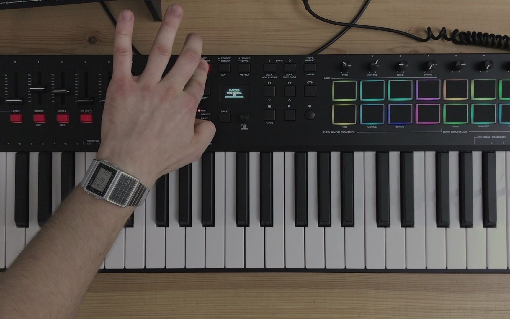 M-Audio Oxygen Pro 61功能演示（Ableton Live演示）_哔哩哔哩_bilibili