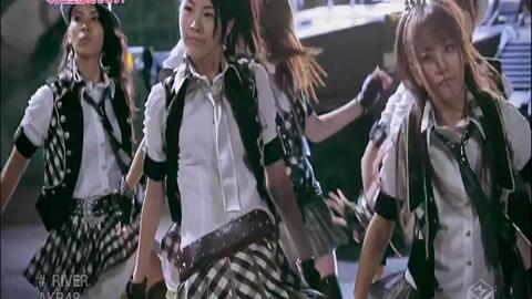 Akb48 River Dance