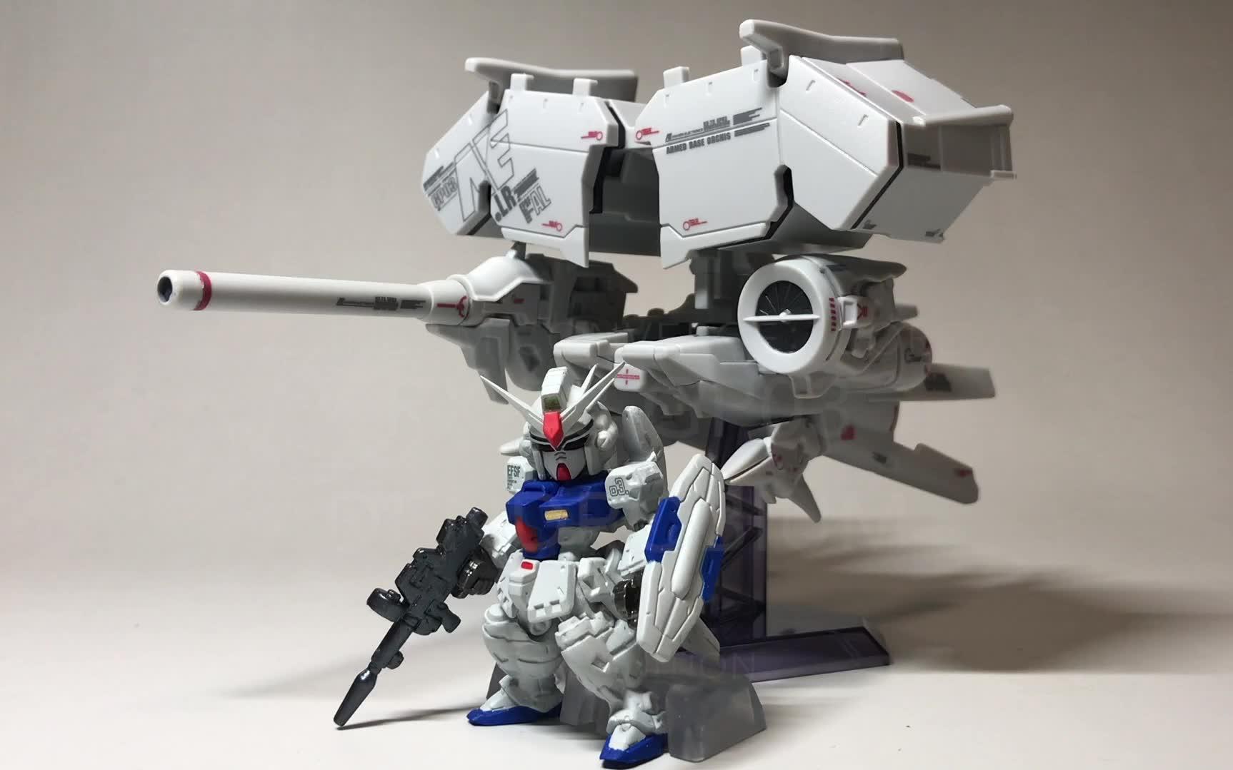 小冰箱呀GP03。漂亮的刻线，真是诱惑人。