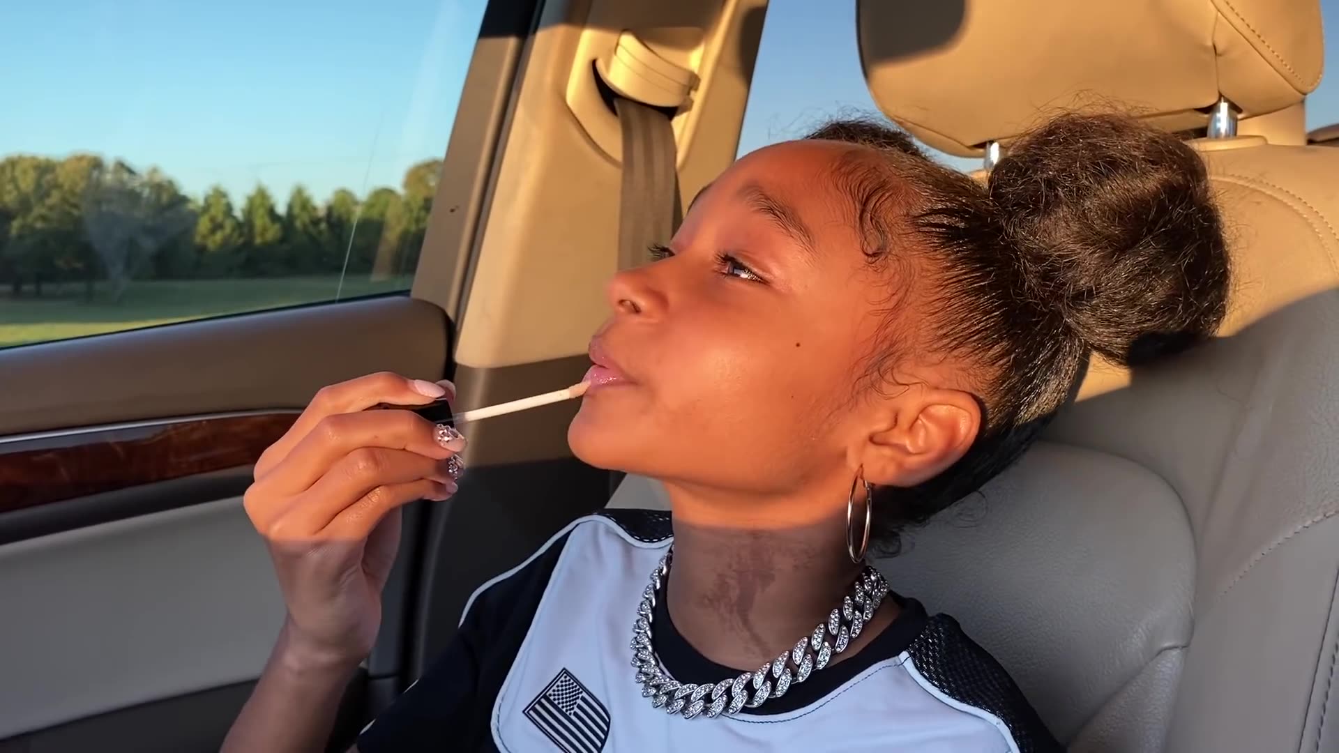 That Girl Lay Lay又回来给你们表演Freestyle了！！！ - 视频下载 Video Downloader