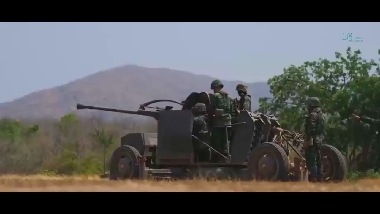 【泰国皇家陆军】博福斯L70 40毫米高射炮射击训练 - 视频下载 Video Downloader