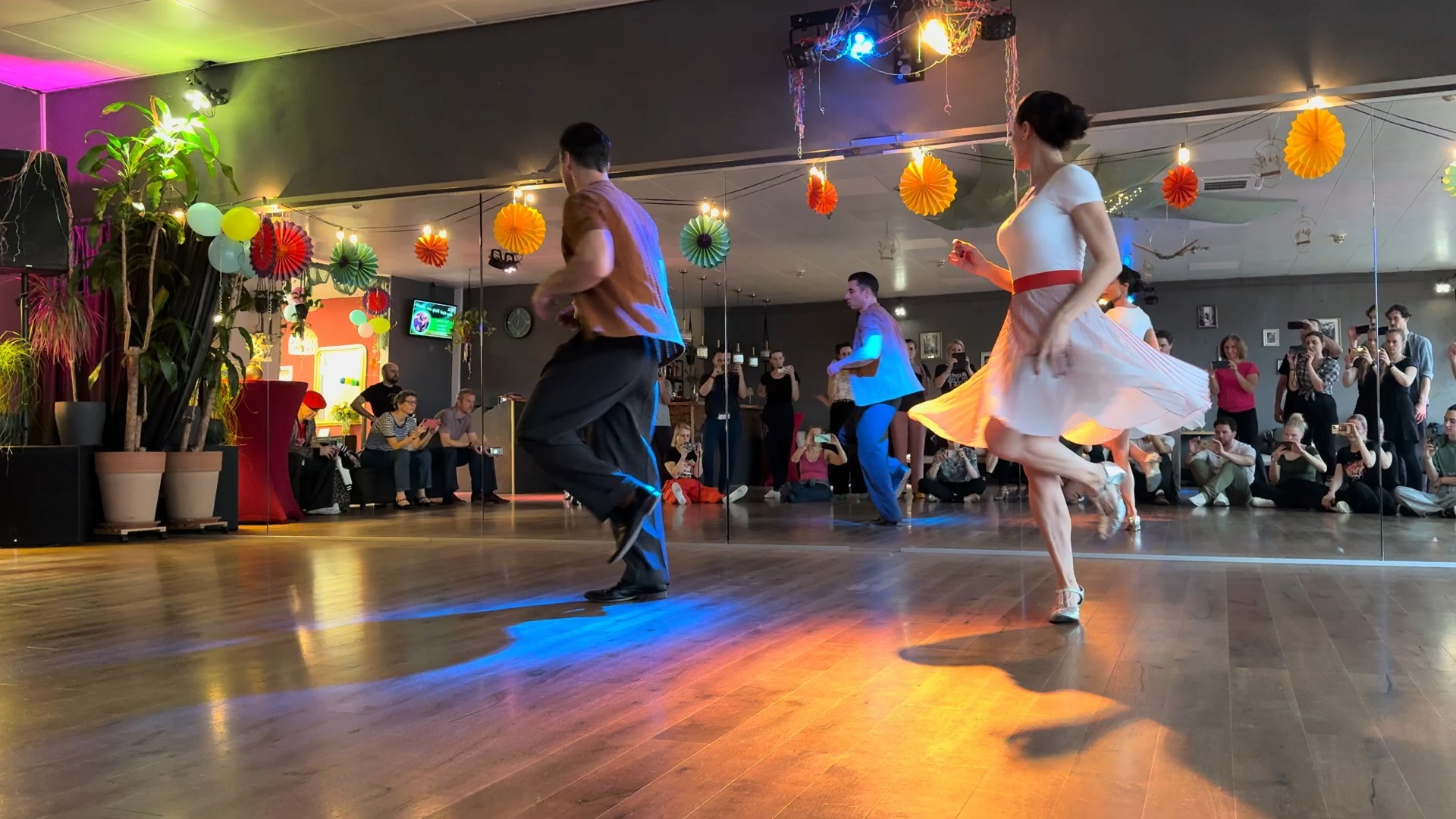 刻在基因里的松弛感 查尔斯顿舞 Chanzie & Stephen原版背景音乐 Charleston-TsuyoKuma-RTSF-哔哩哔哩视频