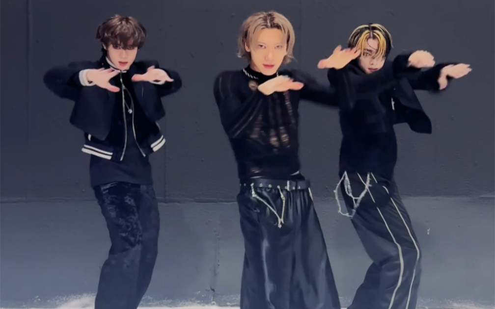 💚 𝑩𝒍𝒂𝒎𝒆 𝒊𝒕 𝒐𝒏 𝒎𝒚 𝒚𝒐𝒖𝒕𝒉 〰️ 🐻🐱🦕-WayV_official-WayV_official-哔哩哔哩视频